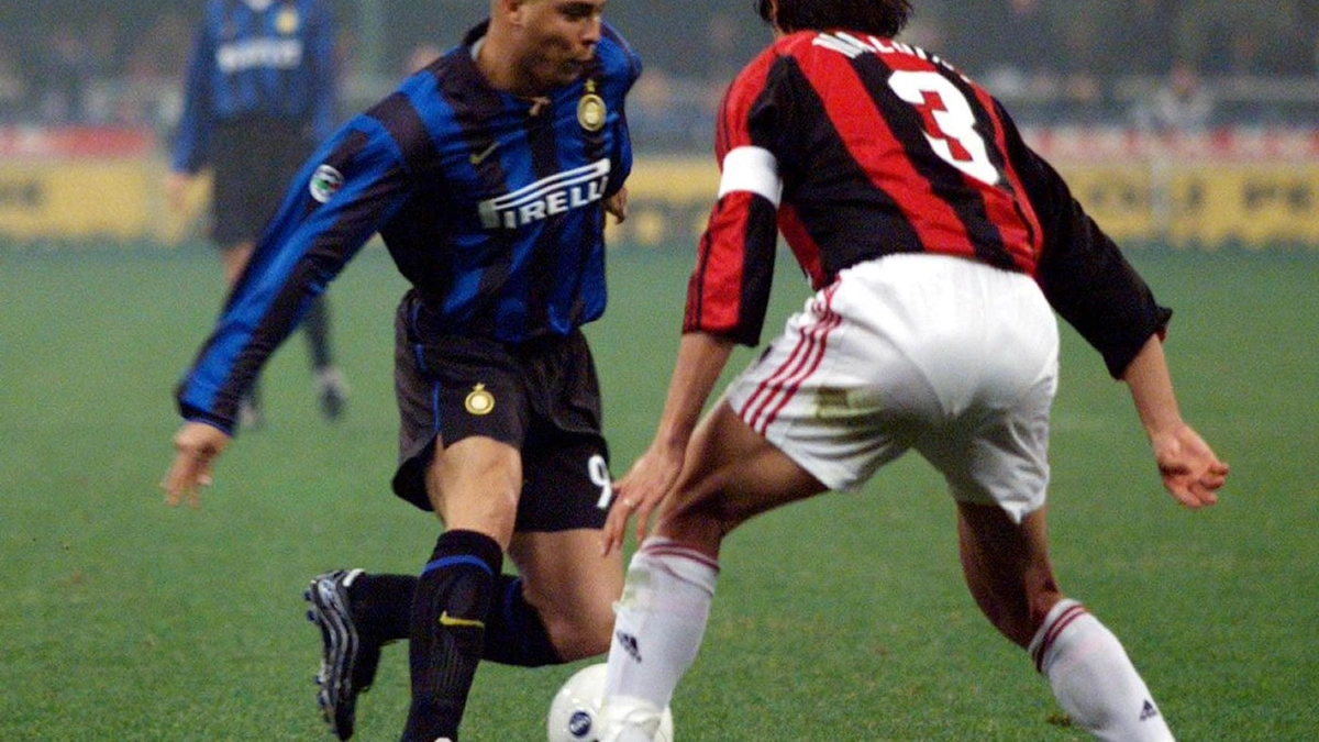Football Facula Cosmos