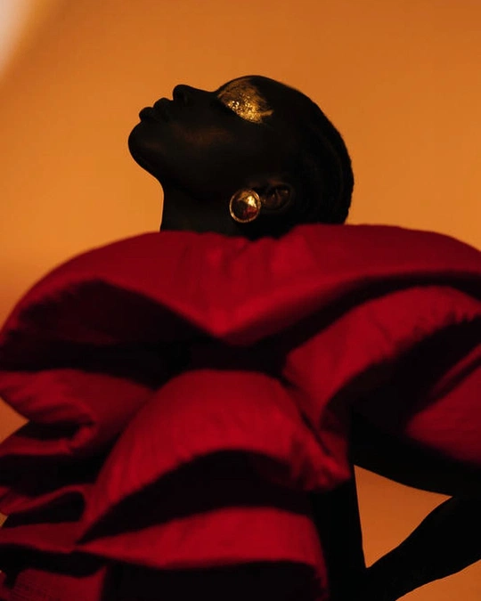 Chromatic shift (@oopard) / Cosmos