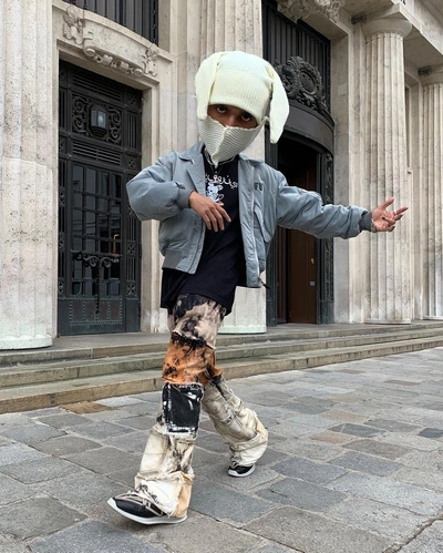 Loud aesthetic (@dexters) / Cosmos